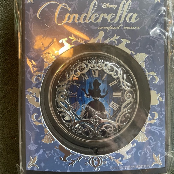 Other | Disneys Cinderella Limited Edition Compact Mirror | Poshmark